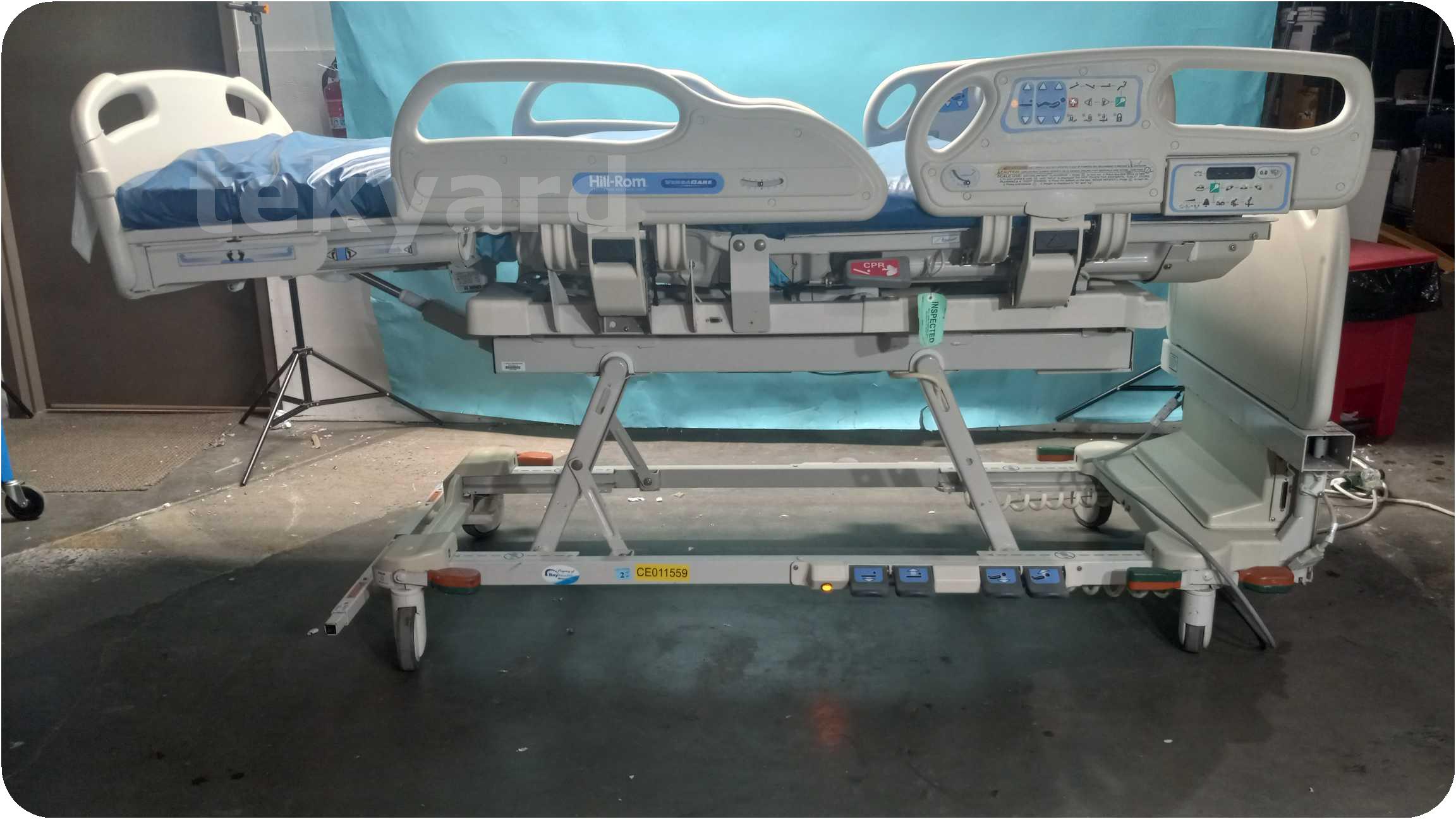tekyard, LLC. - 319220-Hill-Rom VersaCare Electric Hospital Bed