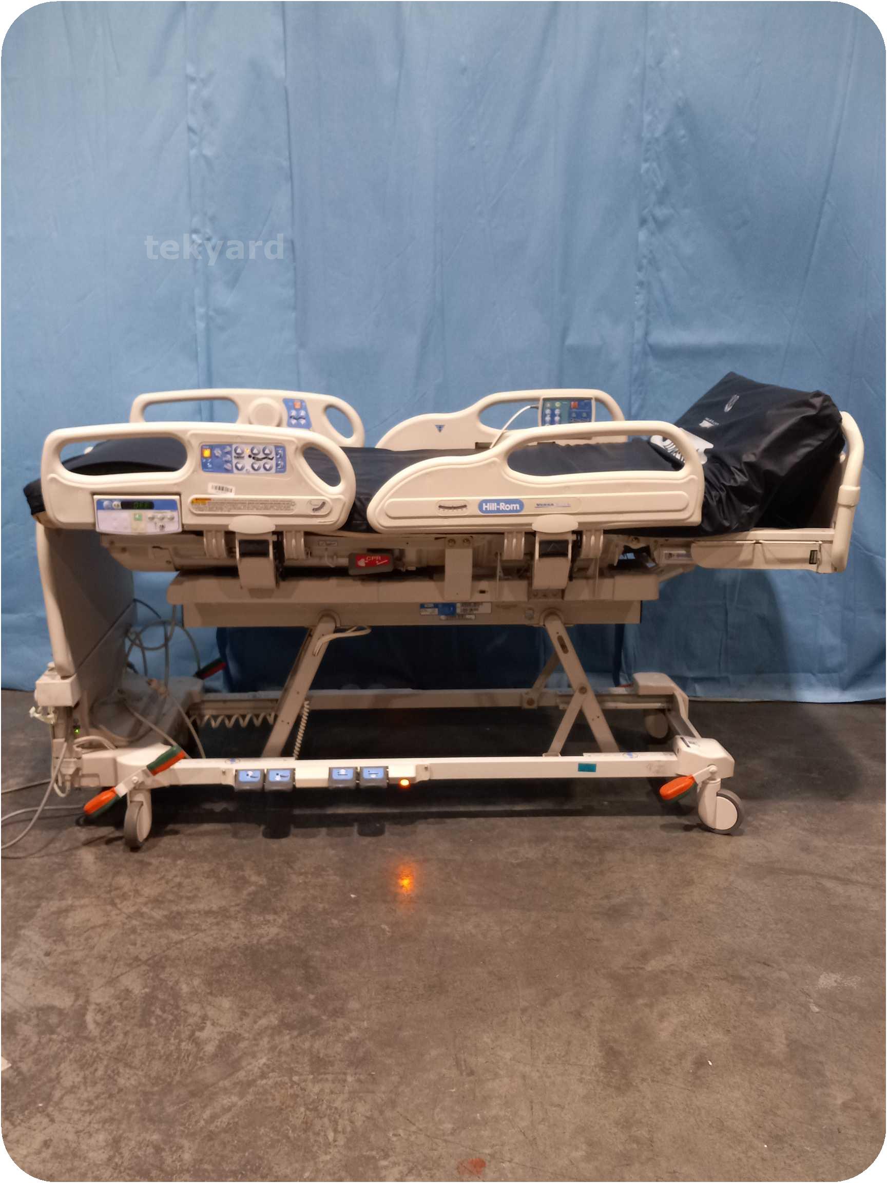 tekyard, LLC. - 330092-Hill-Rom PR3200 VersaCare Electric Hospital Bed