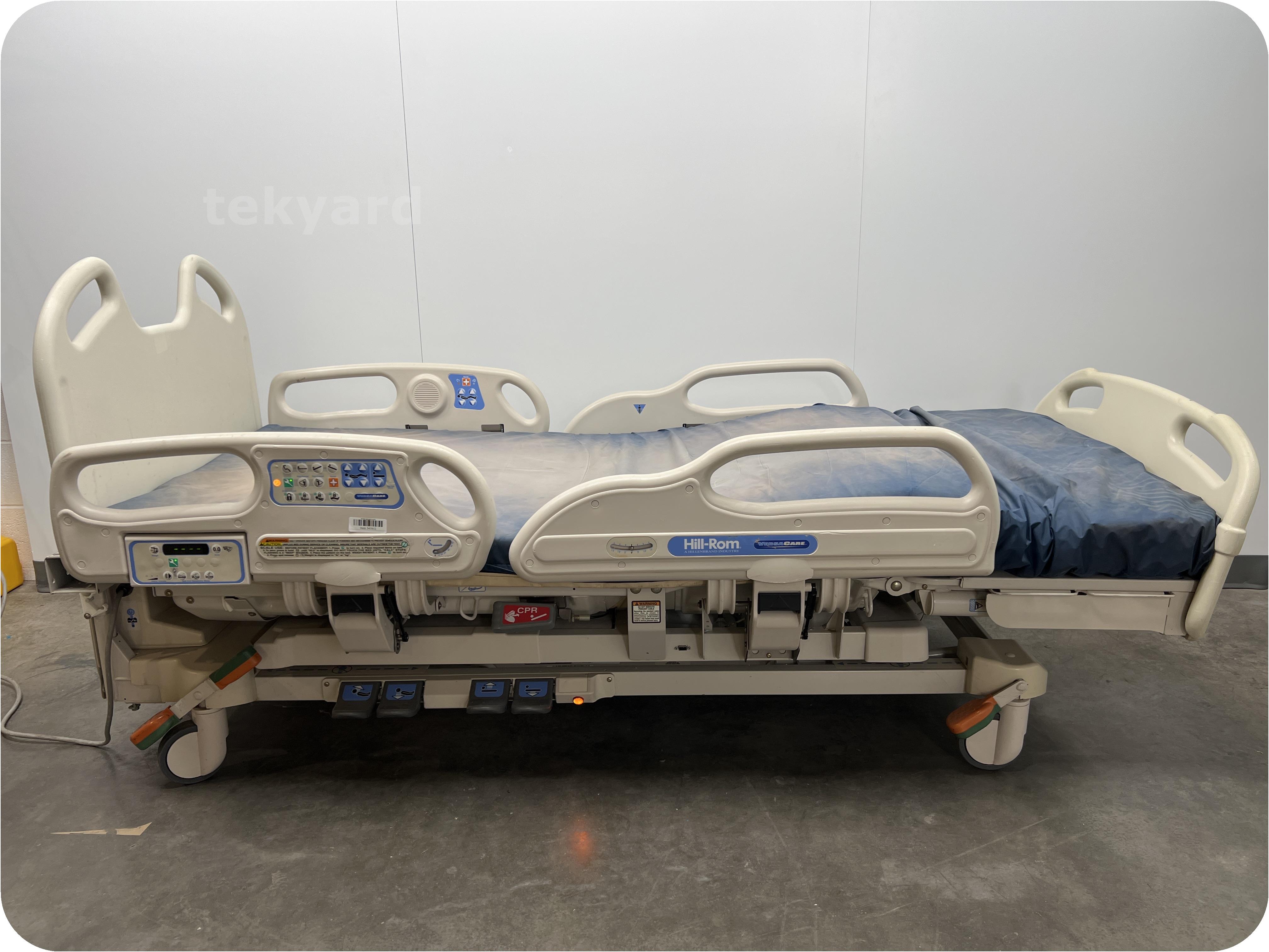 tekyard, LLC. - 345852-Hill-Rom P3200 VersaCare Electric Hospital Bed